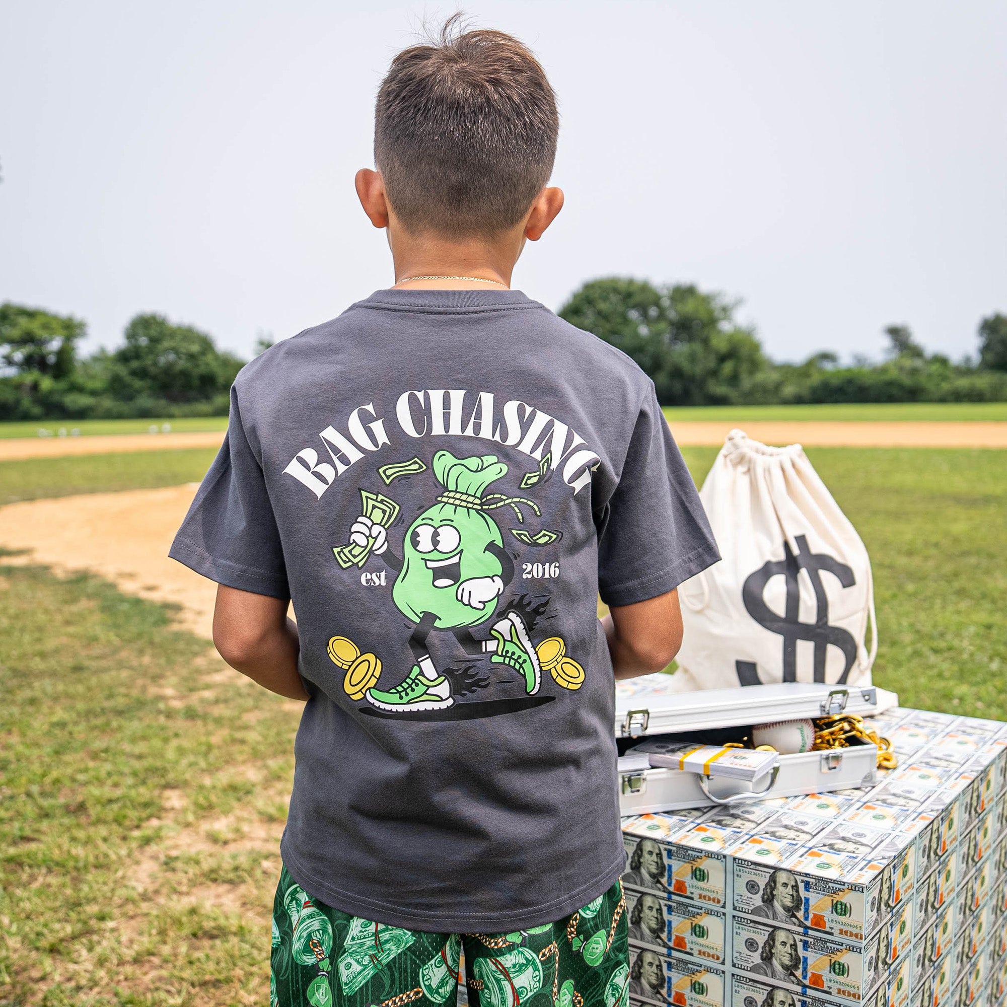 The Bag Chaser Youth Tee - Baseball Lifestyle 101